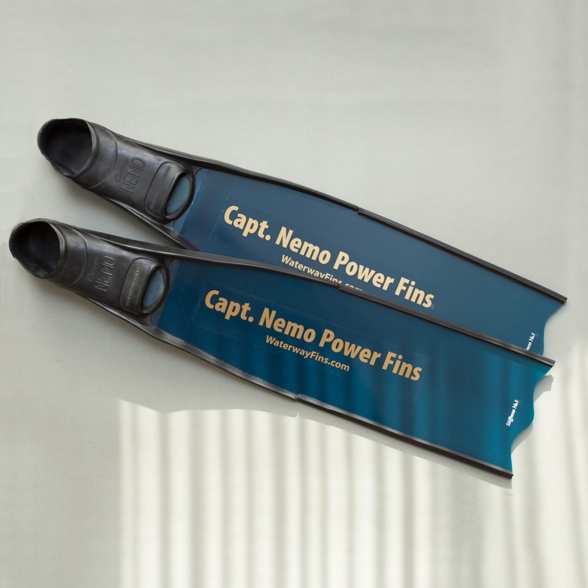 Captain Nemo Blue 41-43 Stiffness 3 - Finswimworld